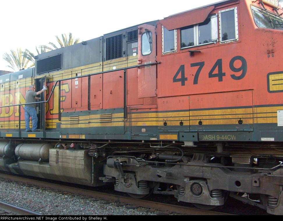 The engineer starting #4749 up for the trip up Cajon